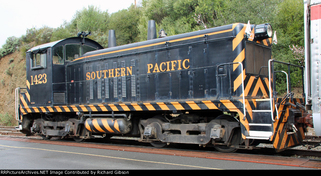 SP 1423 Locomotive (NW2)